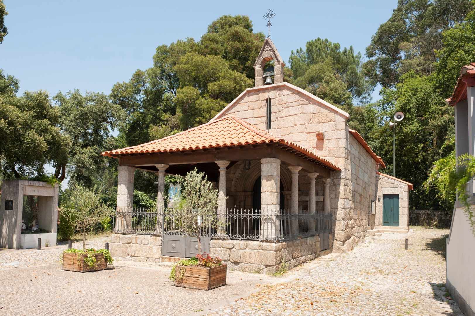 Ermida da Nossa Senhora do Vale - Rota do Românico
