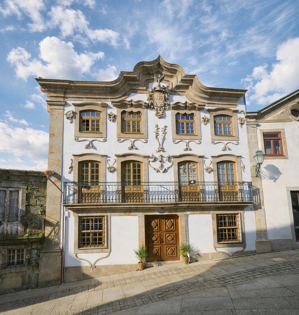 Casa Matriz Séc. XVI - Rota do Românico